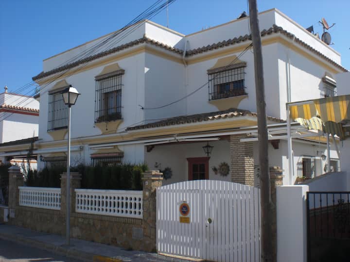 Ferienwohnung/app. Für 4 Gäste Mit 100m² In Chipiona (124279) - Chipiona