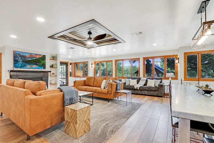 Wimberley Waters | River Property Sleeps 16+ - Wimberley, TX