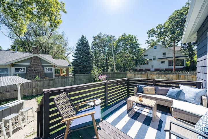 Easy Des Moines Location Close To Restaurants - Des Moines, IA