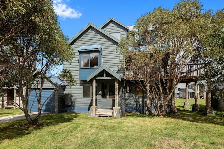 Tetleys At Dinner Plain - Dinner Plain, Victoria