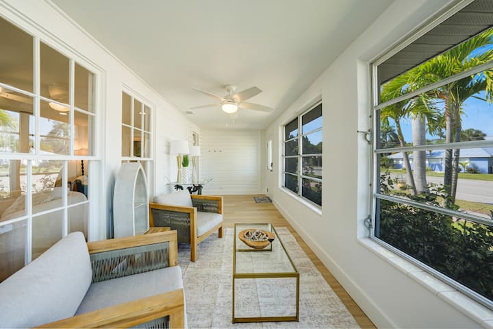 Cozy Cottage In Historic Downtown Punta Gorda - Punta Gorda, FL