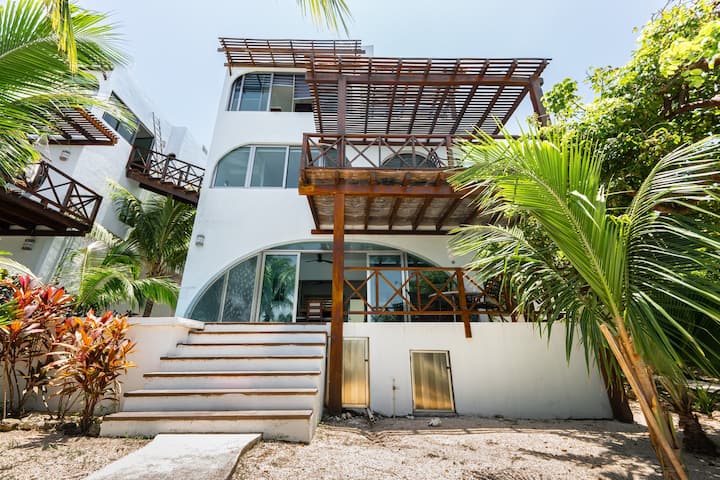 Irresistible Oceanview Villa + Private Pool! - Isla Mujeres