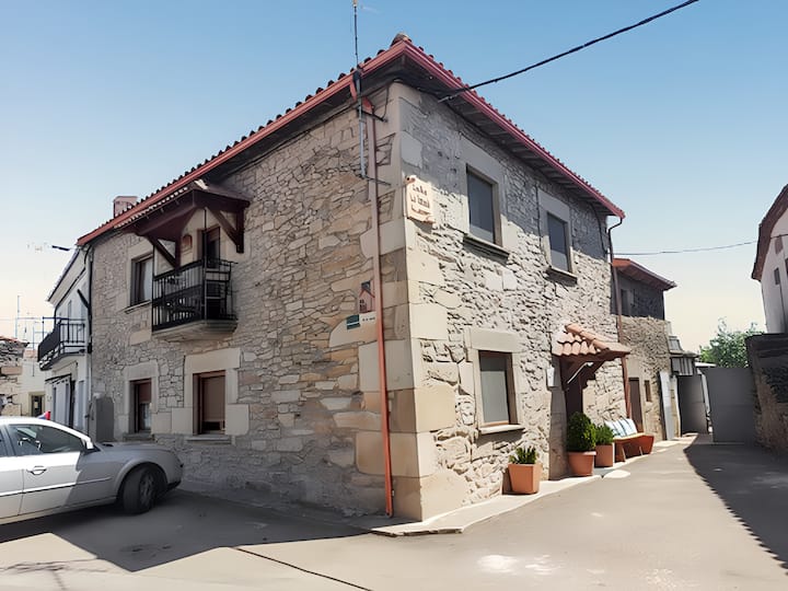 House With 6 Bedrooms In Pereña De La Ribera, With Furnished Terrace - Aldeadávila de la Ribera