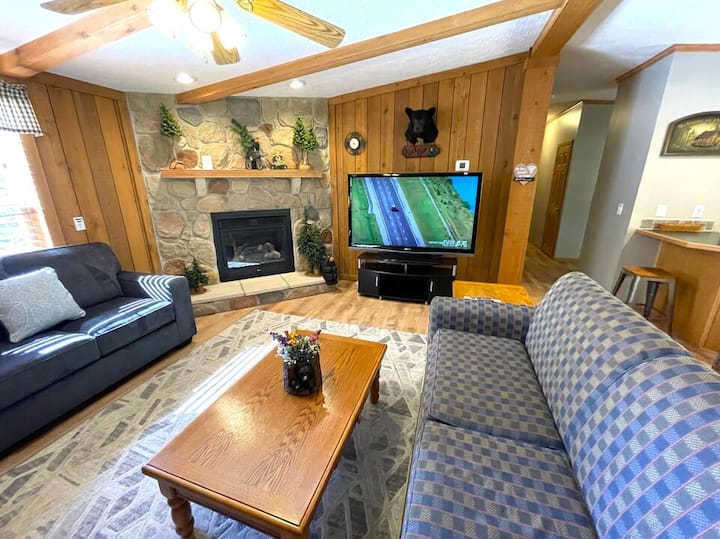 Cozy Hideaway @ Spring Brook Resort - Wisconsin
