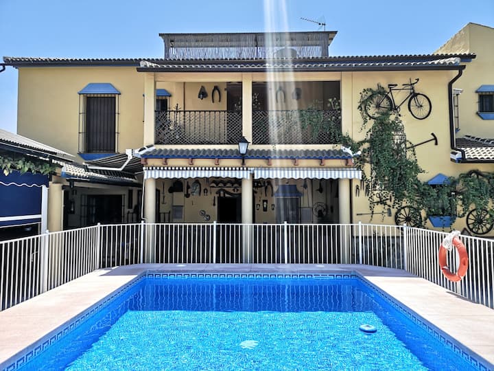 Villa Spacieuse Avec Piscine à Palenciana - Benamejí
