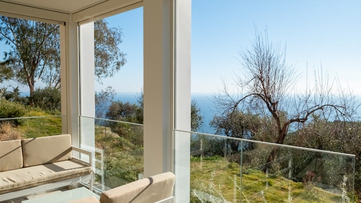 Magnifique Appartement Avec Vue Mer Et Piscine - Cap-d'Ail