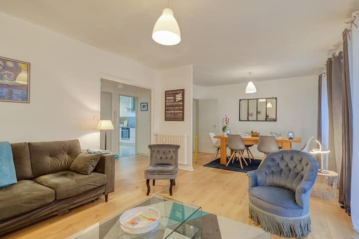 Le Fougeres - Appartement Avec 2 Chambres - Garage - Rennes