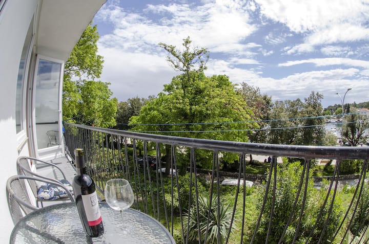 Apartment Zic, Direct In Harbour - Krk