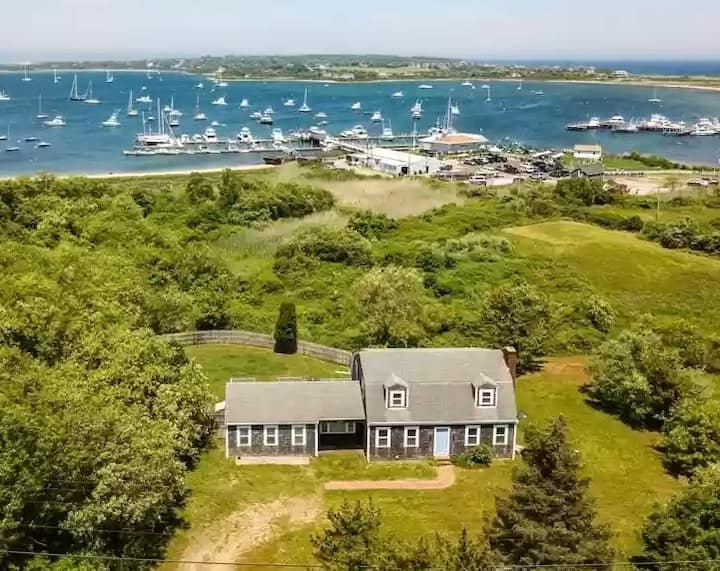 New Harbor House A & B W/sunset View & Fire Place - Block Island, RI