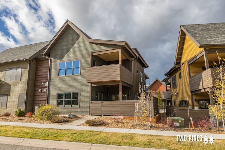 Elegant Home | Hot Tub | 15 Min Drive To Resort - Montana
