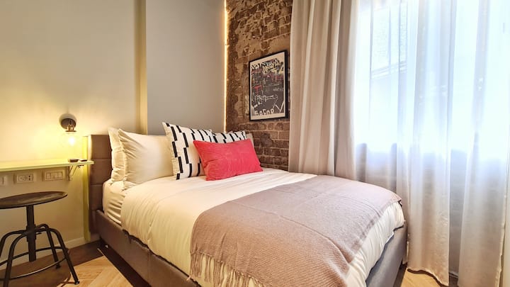 <Small & Smart> Brand New Studio! - Tel Aviv