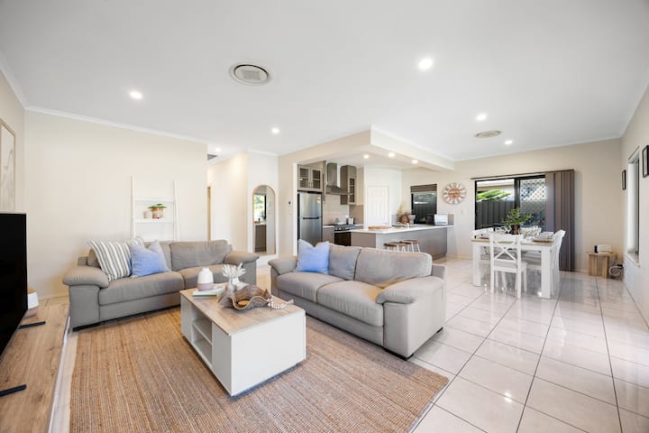 Gone Coastal—family Beachside Breeze - Adelaide