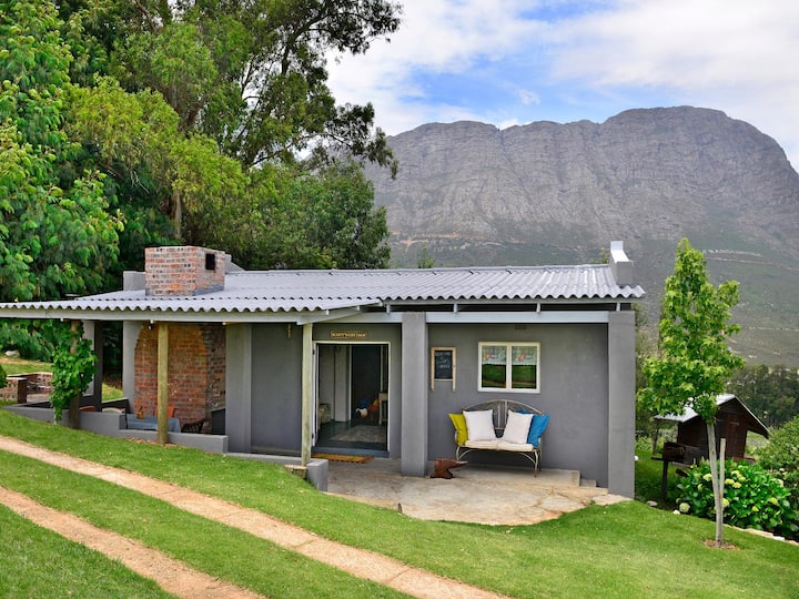 Scott's Cottage, Courchevel Guest Farm - Franschhoek