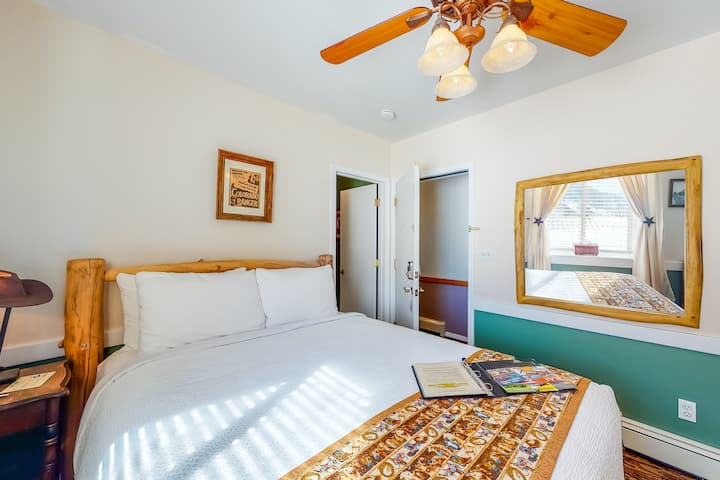 Silverton Cabins | House and Cabin Rentals | Airbnb