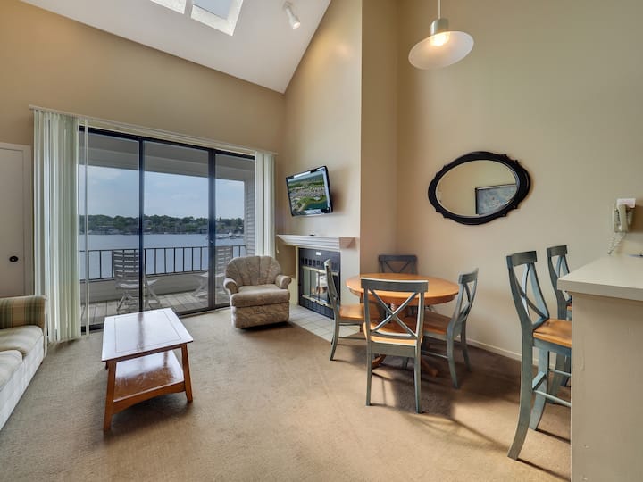 347 Edgewater Inn - Charlevoix, MI