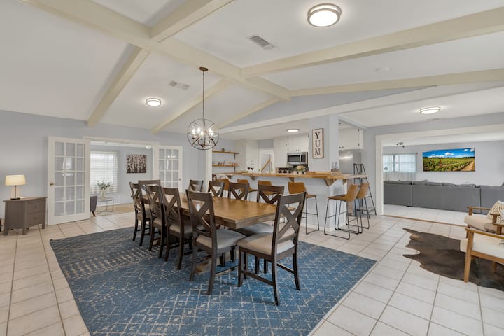 349 M² Casa ∙ 5 Habitaciones ∙ 12 Huéspedes - Fredericksburg, TX