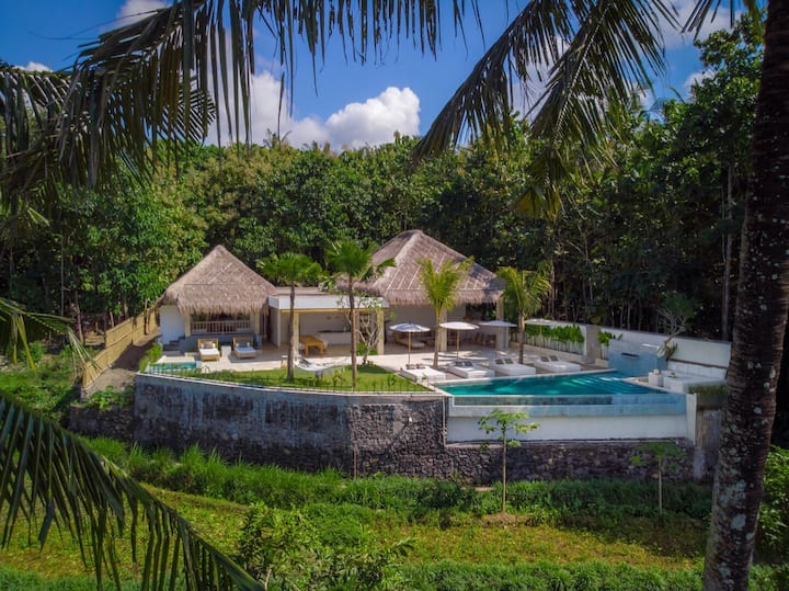 New!! Balidroomvilla Passiondream & Spa - Private Cook & Pool - Karangasem