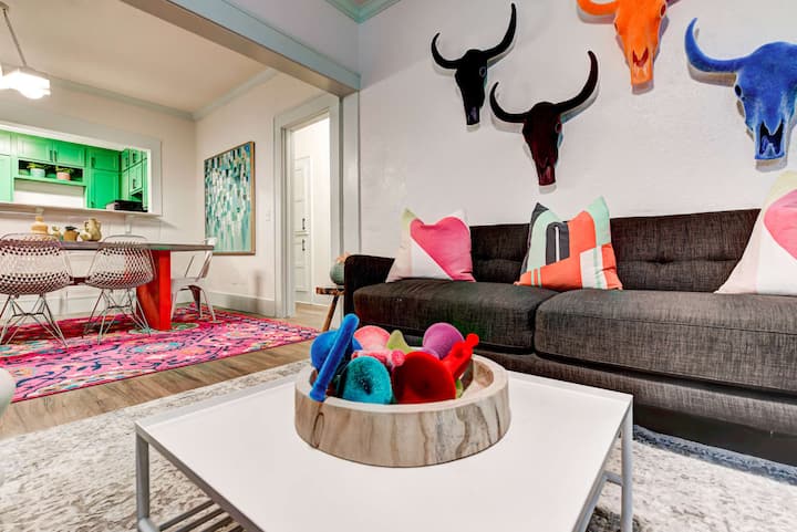 Color Pop Cottage - Half Mile From Plaza District - Uptown Oklahoma City - Oklahoma City