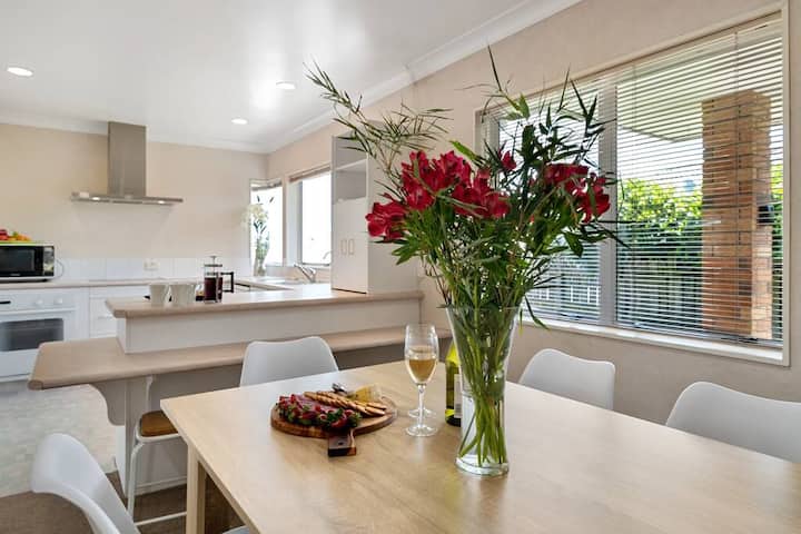 Blake Park Beach House - Mount Maunganui