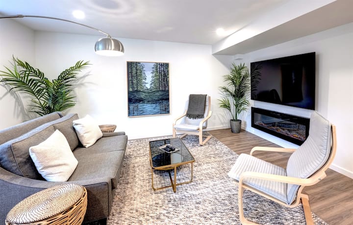 Vip Yxe · University | 1-br Scandi Suite Near Ruh - 새스커툰