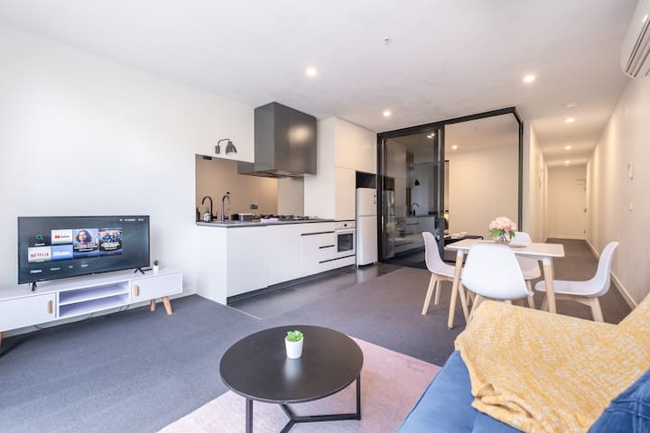 Bourke 2br1ba Apt Close To Chinatown Centre - Rod Laver Arena
