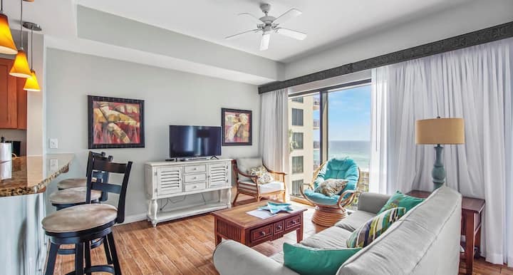"Vacation Station" #716 Sleeps 4 Ocean View - Panama City Beach