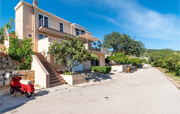 Cozy Apartment In Vela Luka - Vela Luka