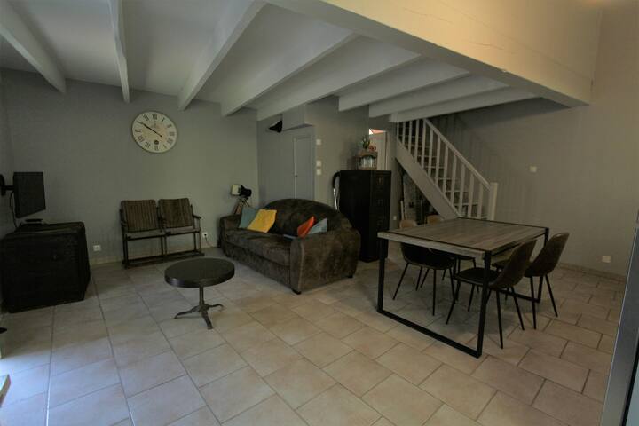 Gîte L'hote-antique Pour 2 à 4 Personnes - Digne-les-Bains