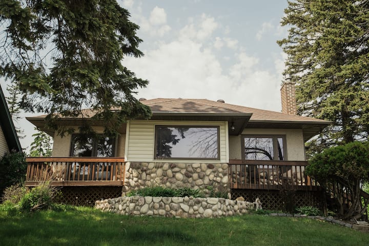 Dog-friendly Furnished Monthly Rental - Duluth, MN