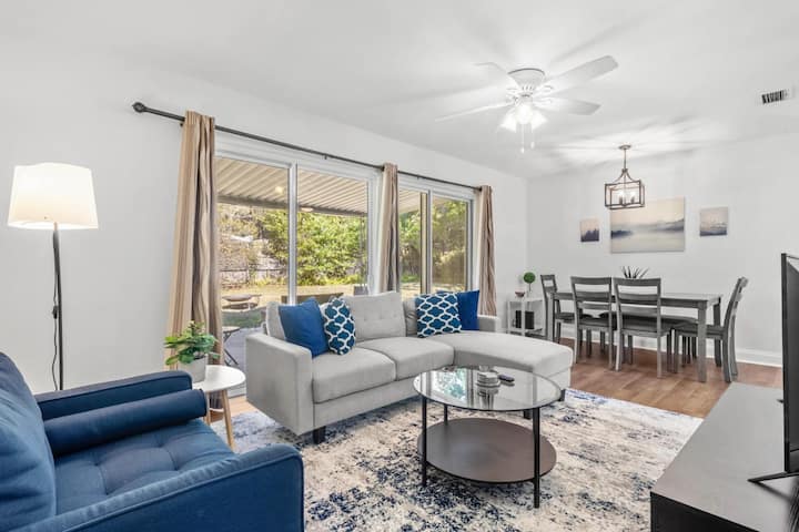 Stylish And Comfortable Escape In Gainesville - Gainesville