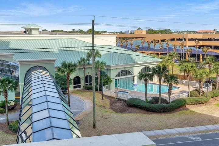 Gulf View Sunsets ~ Heated Pool ~ Hot Tub - Panama City Beach, FL
