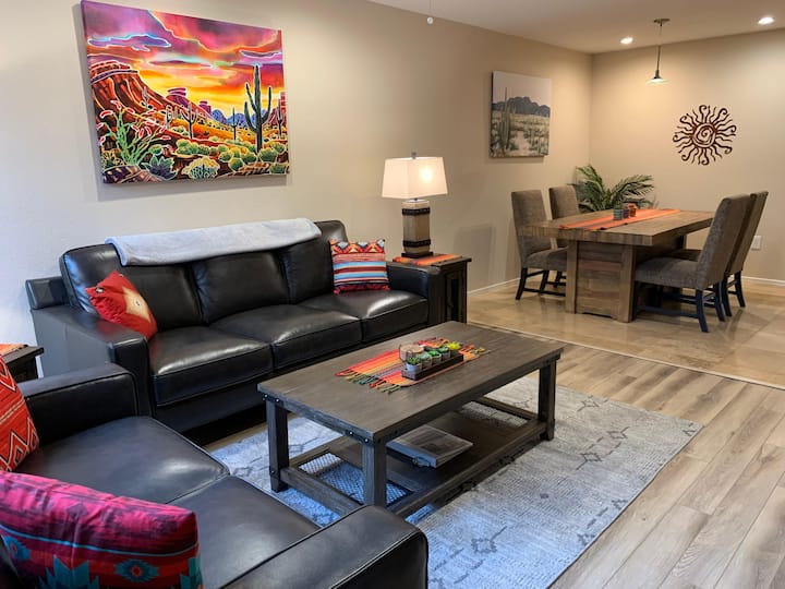 One Of A Kind - Direct Access To This Stunning Con - Catalina Foothills, AZ