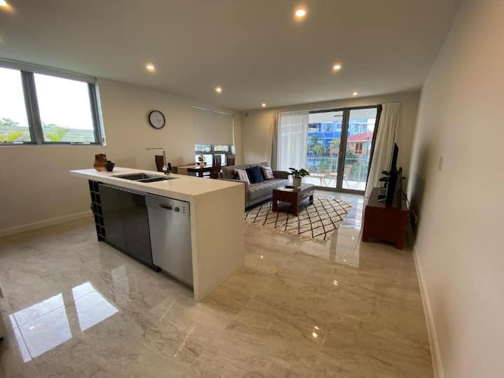 Brand New 2 Br Apt In Surfers For 6 People - Gold Coast