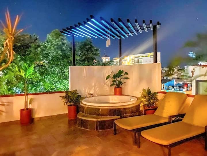 Roof Terrace With Bbq And Spa Tub W Views - Puerto Vallarta