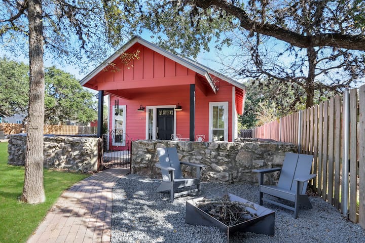 Haydon Cottage I Romantic, Dripping Springs - Dripping Springs, TX