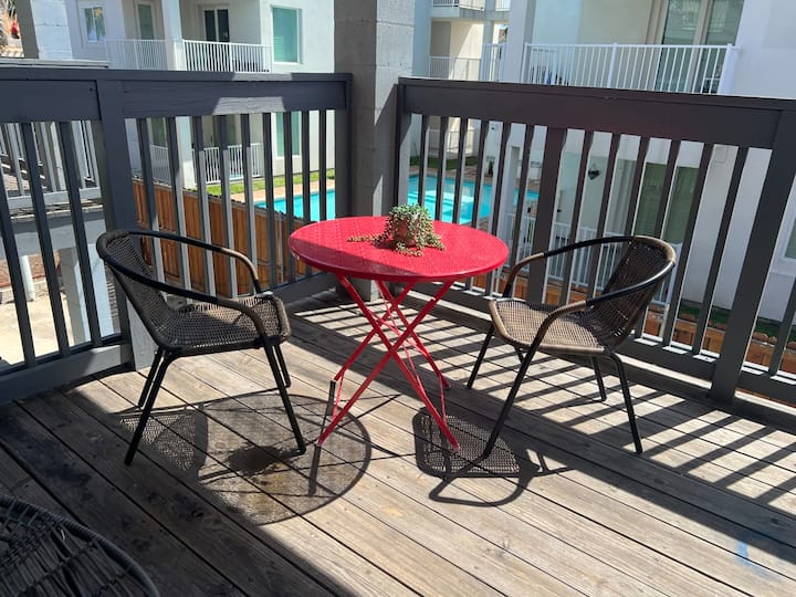 202, Ocean Side, Patio, Laundry, Desk - South Padre Island