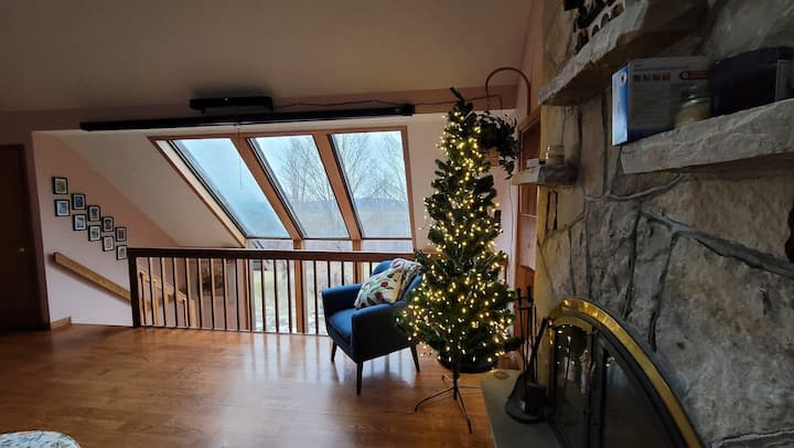 White Mountains Home W/ Hot Tub, Projector, Arcade - Bretton Woods, NH