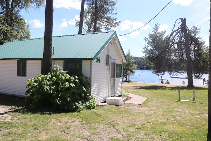 Granite Point Resort - Cottage #24 - Loon Lake, WA