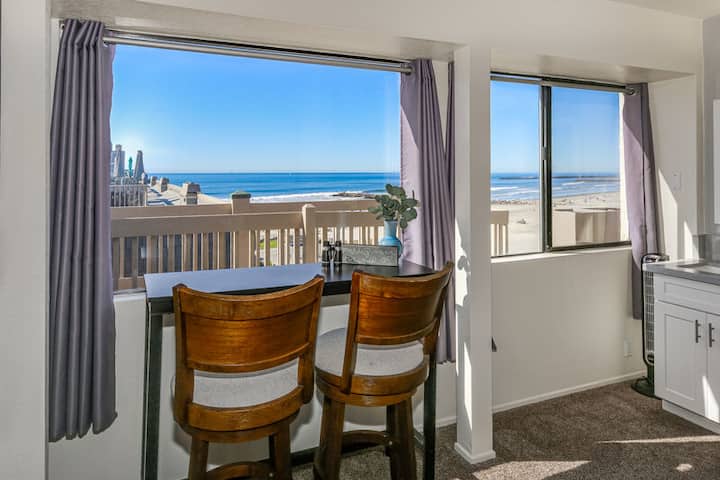 F312- Oceanview In Main Bdrm And Oversized Deck - Oceanside, Californie