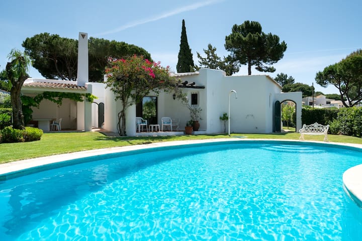 Villa Serendipity By Sapvillas - Quarteira