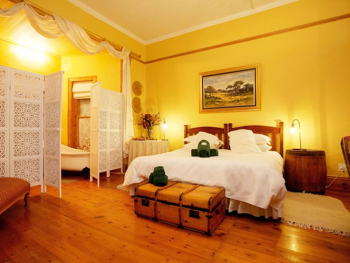 Luxury Room - Willowmore