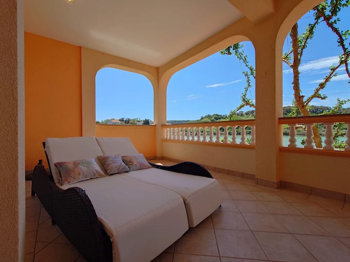 Appartement Anka (110411-a1) - Supetarska Draga