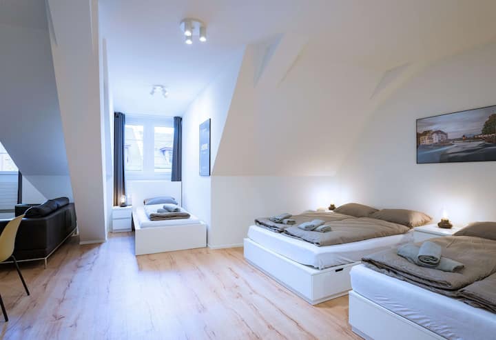 Lu Wachturm 4 - Zur Metzgern Hitrental Apartments - Lucerne