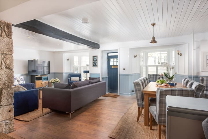 Azenor - Hot Tub & Free Parking - St Ives