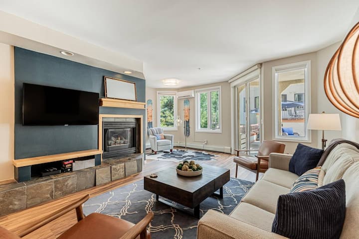 Walk To Ski/shuttle-pool-hottub-gym-garage-grill - Steamboat Springs