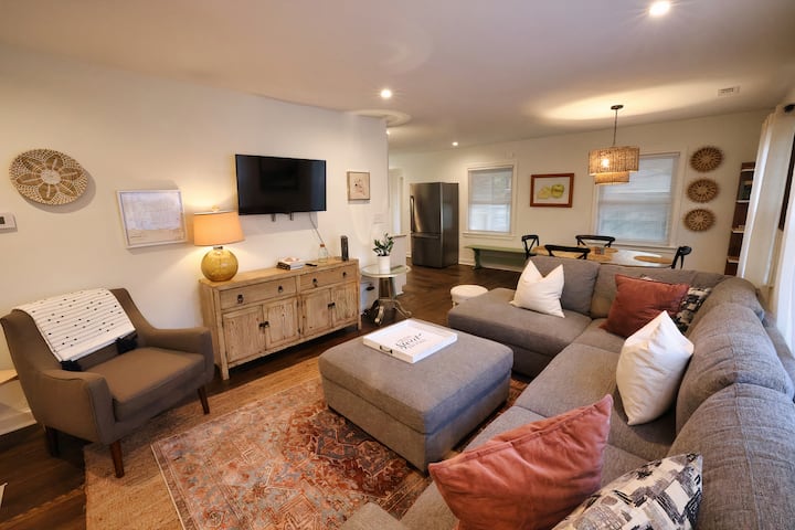 The Gilbert - Beautiful Home & Perfect Location - James Island, SC