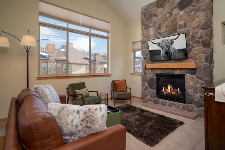 Top Notch Quality Downtown Winter Park 1 Bedroom - Winter Park, CO