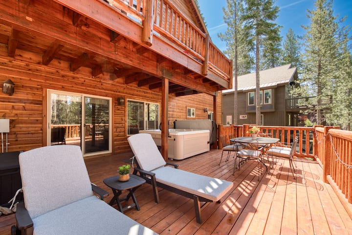 Ski View At Tahoe Donner - 4br, Hot Tub, Amenities - Truckee, CA
