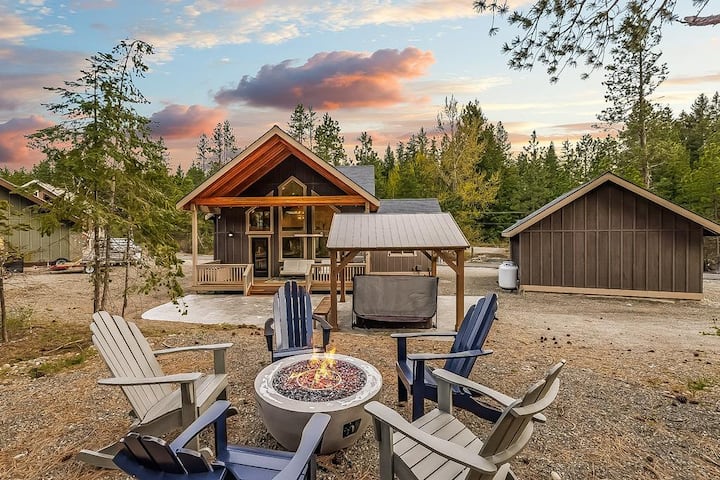 5 Star Getaway Crafted For Family Memories + 1pm - Lake Easton State Park, Easton