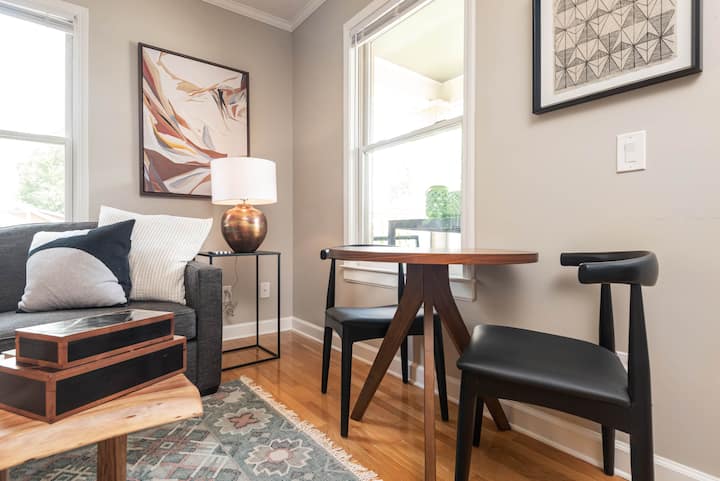 Summit 5 - Luxe Apartment In Unique Historic Building - Charlotte, NC